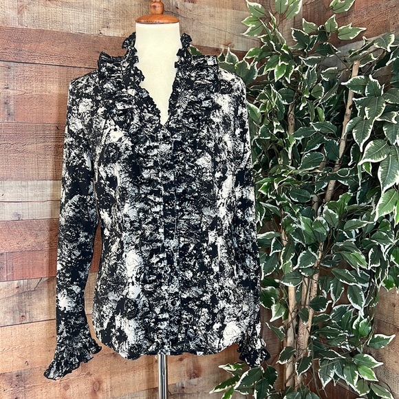 Spense | Tops | Spense Ruffle Collar Black Tan Button Blouse | Poshmark